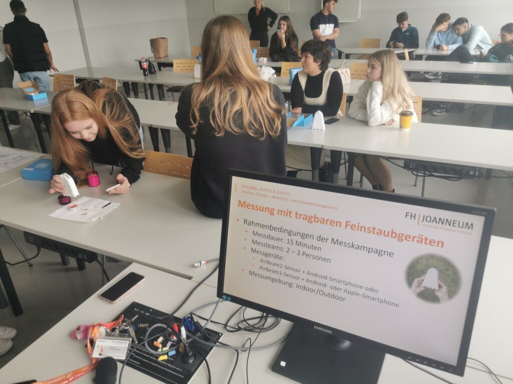 Besuch im Zeichen der Nachhaltigkeit: 8. Klassen an der FH Joanneum ...